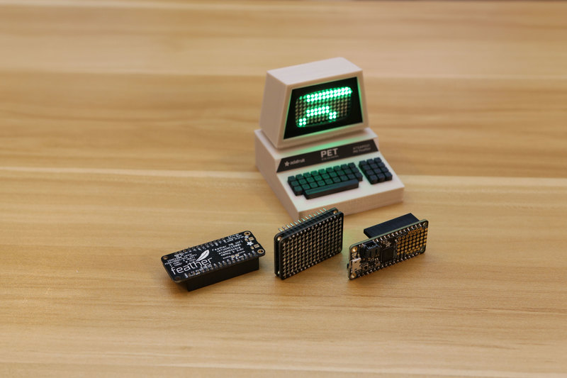 Mini Commodore PET with Charlieplexed LED Matrix - Pinshape