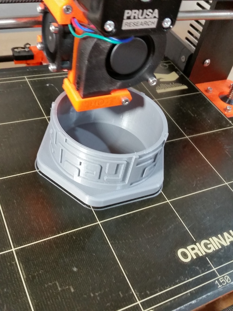 Maze Can - Pinshape