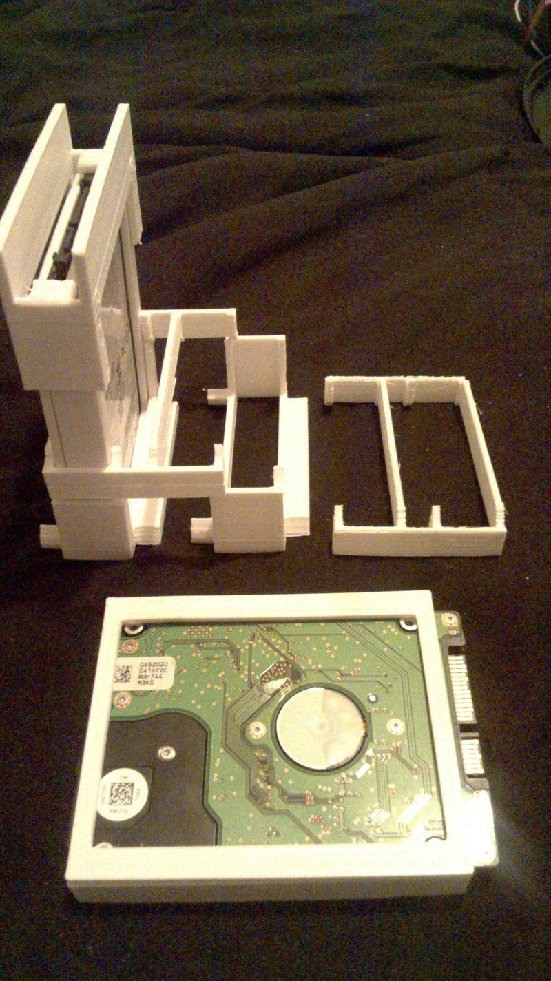 Stackable racking caddy For SSD or HDD - Pinshape