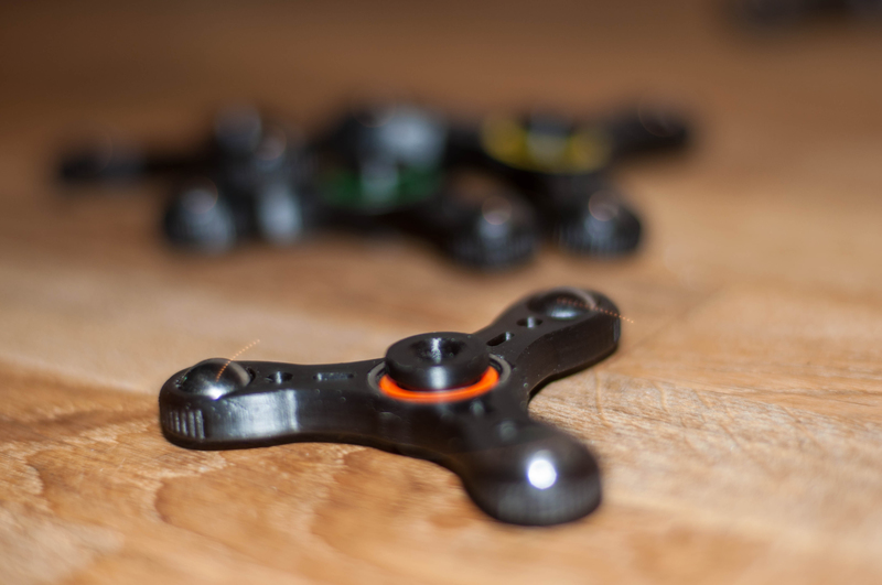 Tri Ball Spinner - Pinshape