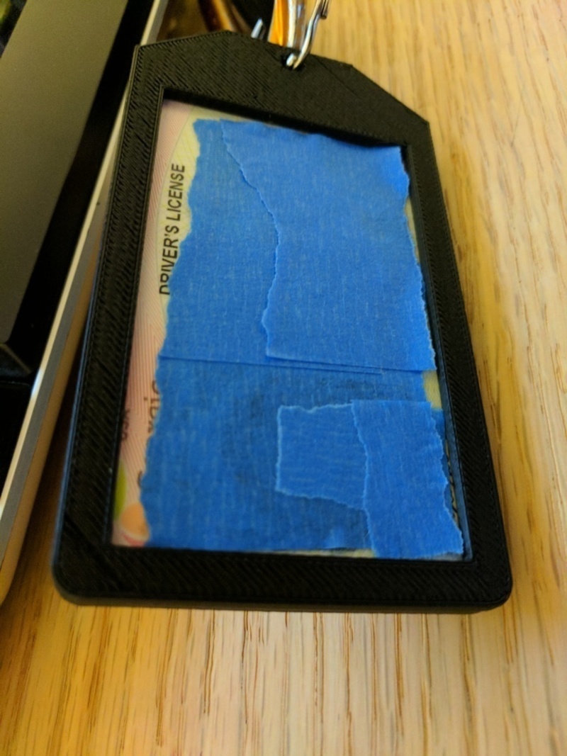 4-Card Badge Holder (No Support Required) - Pinshape