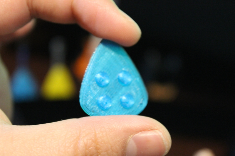 1mm-Guitar pick lego compatible grip texture - Pinshape
