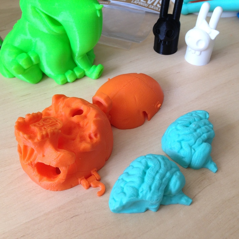 Boneheads: Skull Box w/ Brain - via 3DKitbash.com - Pinshape