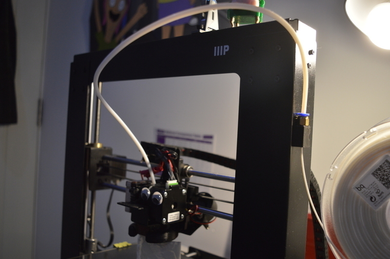 Wanhao I3 / Monoprice Maker Select V2 PTFE Tube filament guide - Pinshape