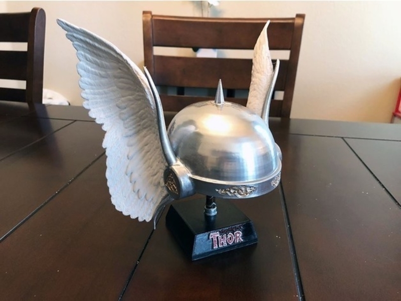 Classic Thor Helmet - Pinshape
