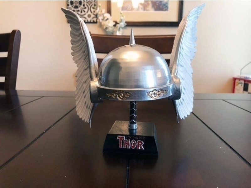 Classic Thor Helmet - Pinshape