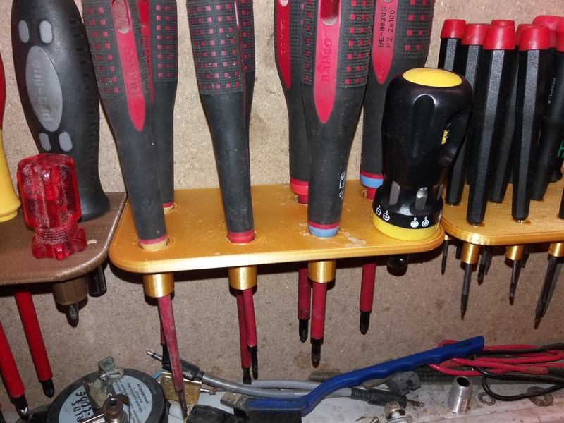 Screwdriver wall mount - Pinshape