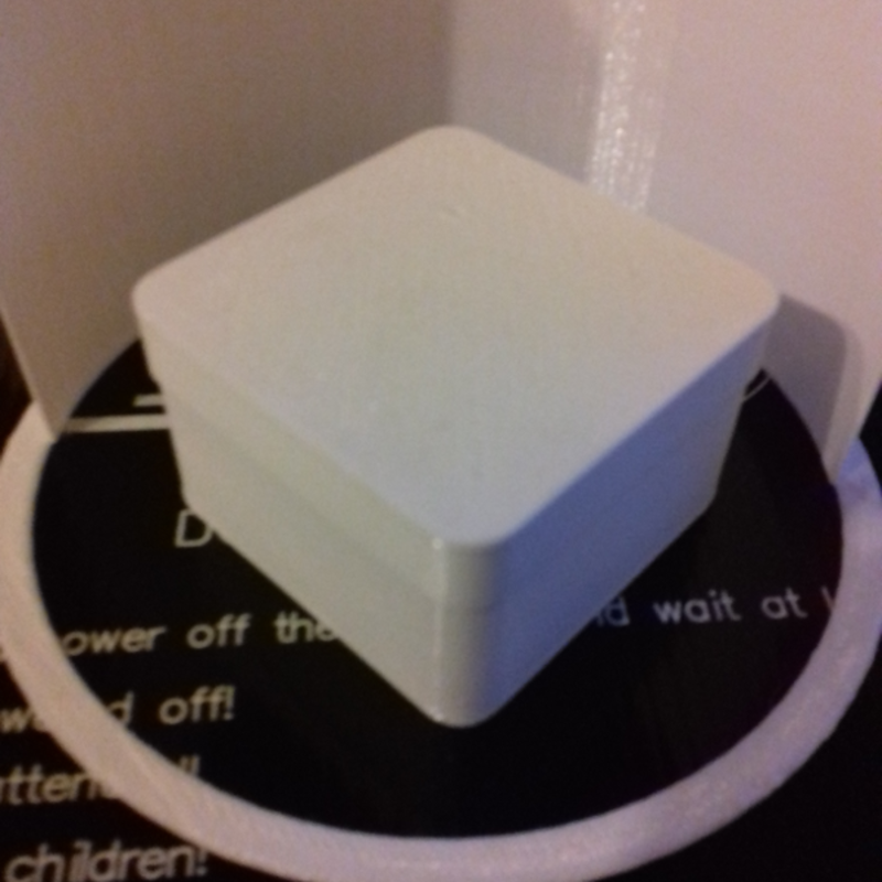 Square Shaped Box Rounded - Small - Pinshape