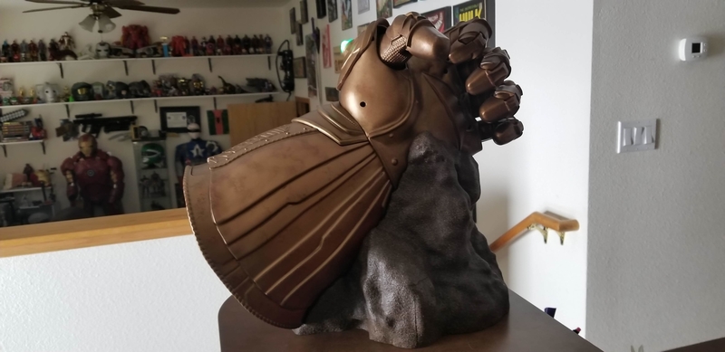 Marvel Legends Series Infinity Gauntlet Display Stand - Pinshape