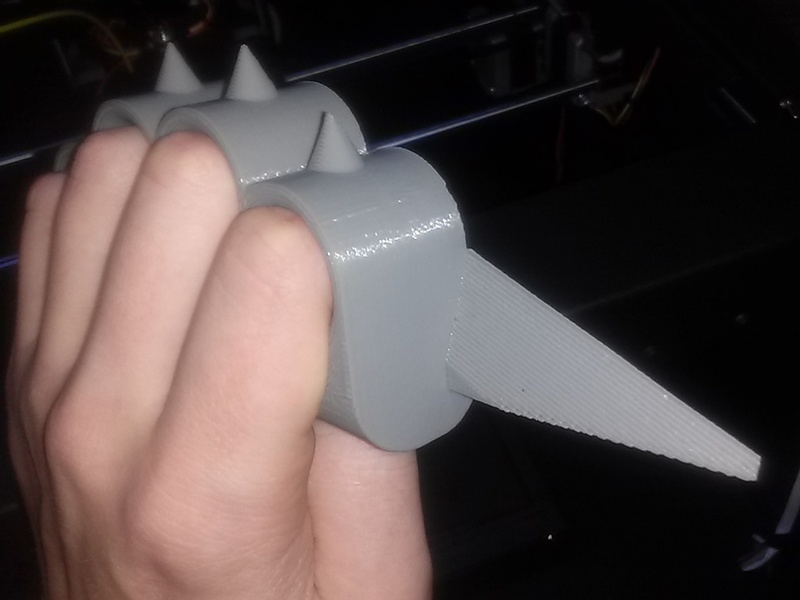 Plastic Knuckles - Pinshape