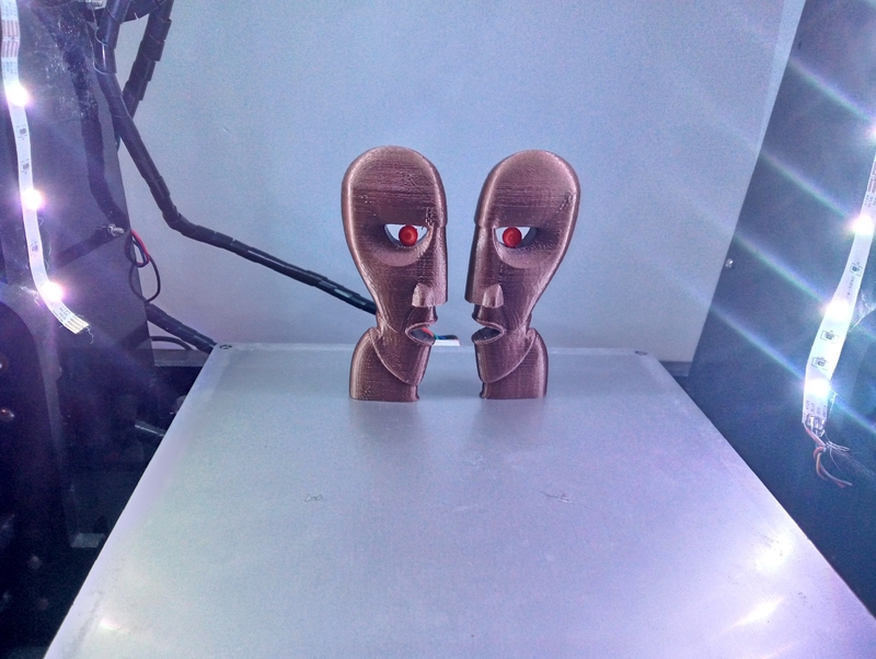 STATUE DIVISION BELL PINK FLOYD - Pinshape