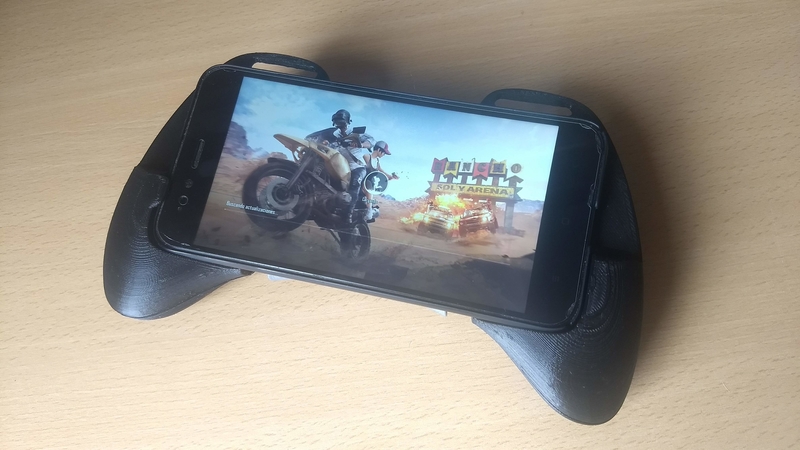 Gaming Grip for Smartphones - Pinshape