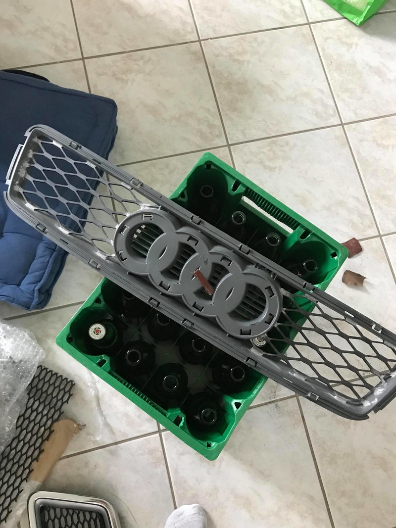 Audi honeycomb grill 3D print model - Pinshape