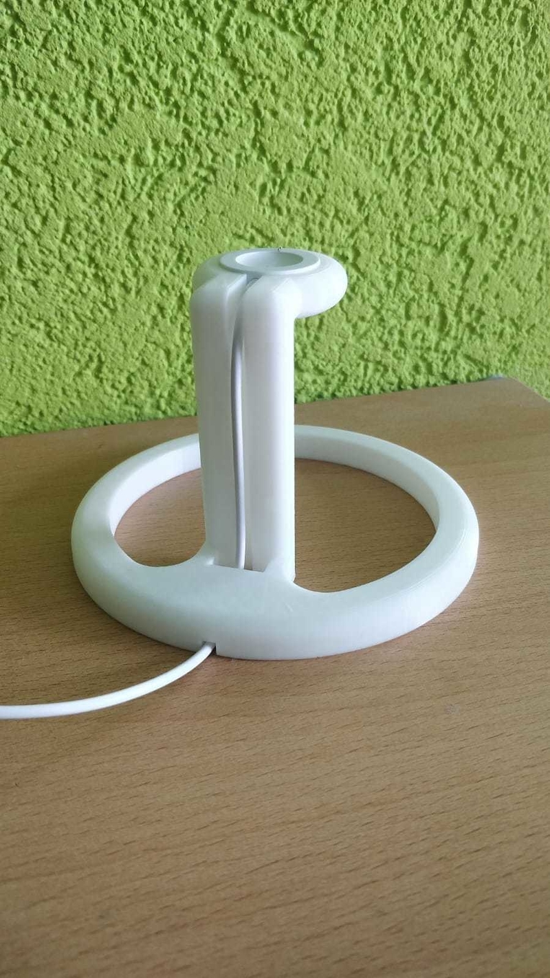 Fossil Gen 5 stand - Pinshape