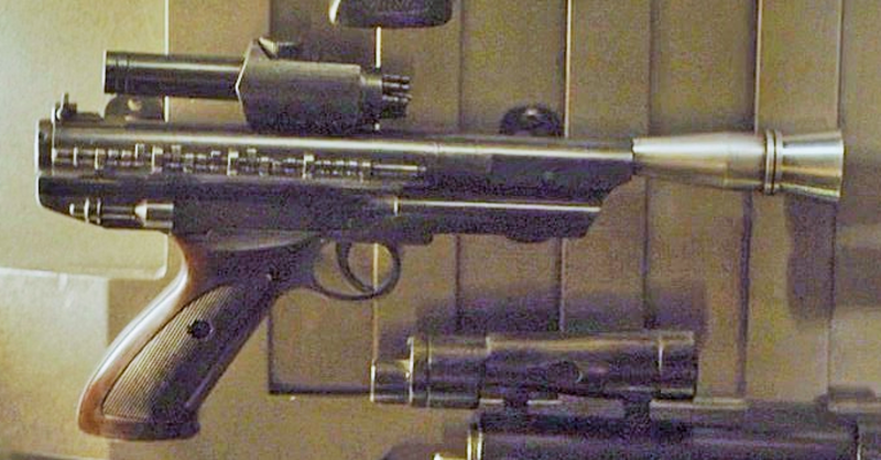 The Mandalorian; Razor Crest Arsenal Blaster 01 - Pinshape
