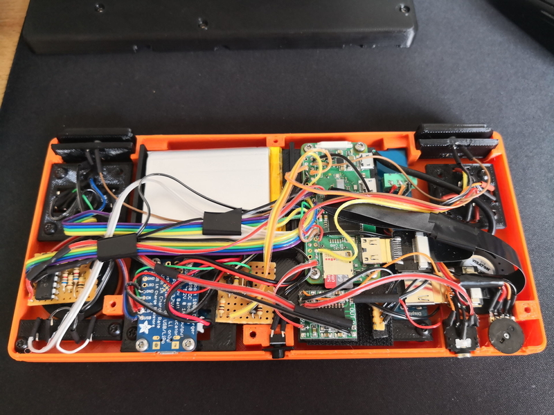 simplyRetro Z5 (RetroPie / Emulation handheld) - Pinshape