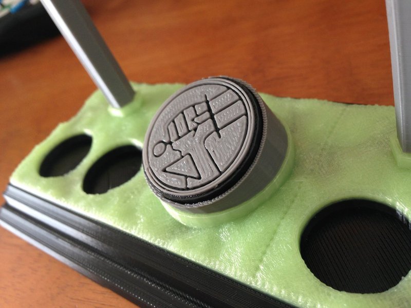 Hellboy PROP display stand - Pinshape