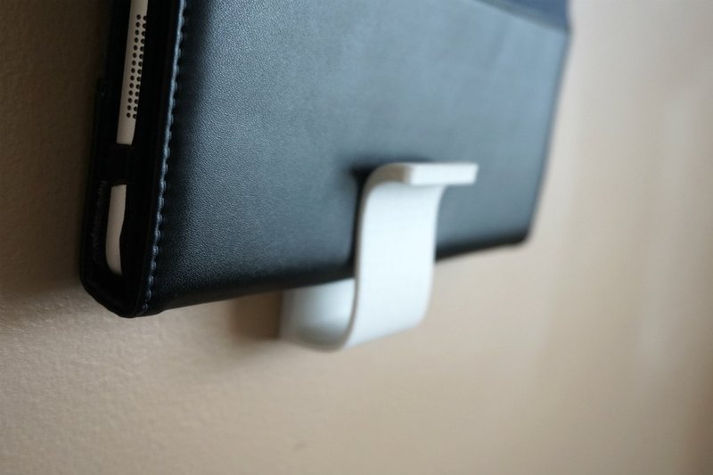 Wall mount multi purpose holder - Pinshape