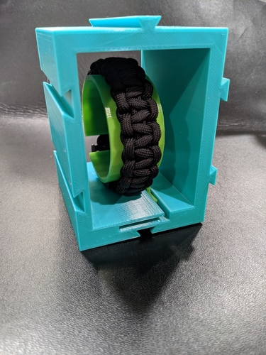 3D Printed Watch Display by Dumlogic | Pinshape