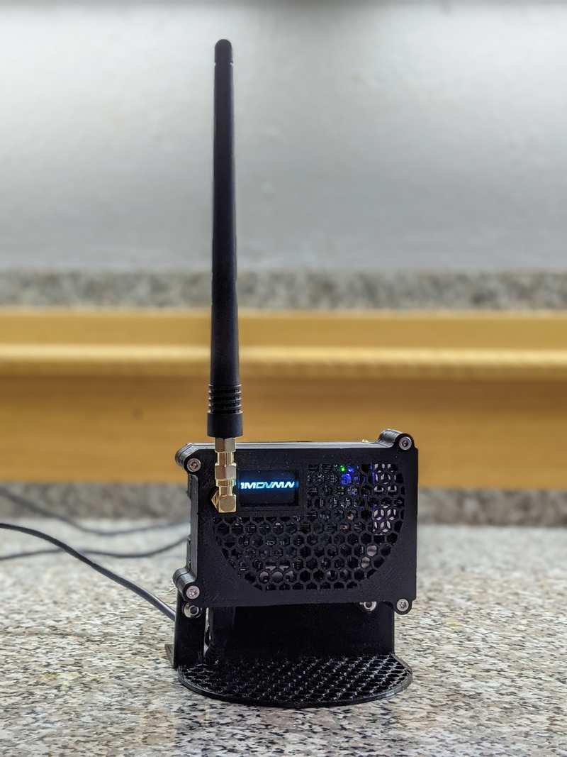 Pi-Star Raspberry Pi 3B (and similar) enclosure with stand - Pinshape