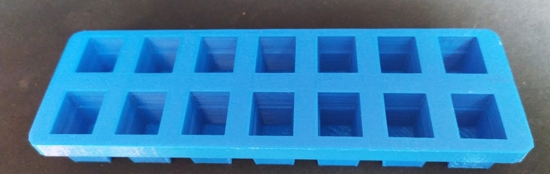 3D Printed Ice-Cube Tray / Bac à Glaçon by Neylips | Pinshape