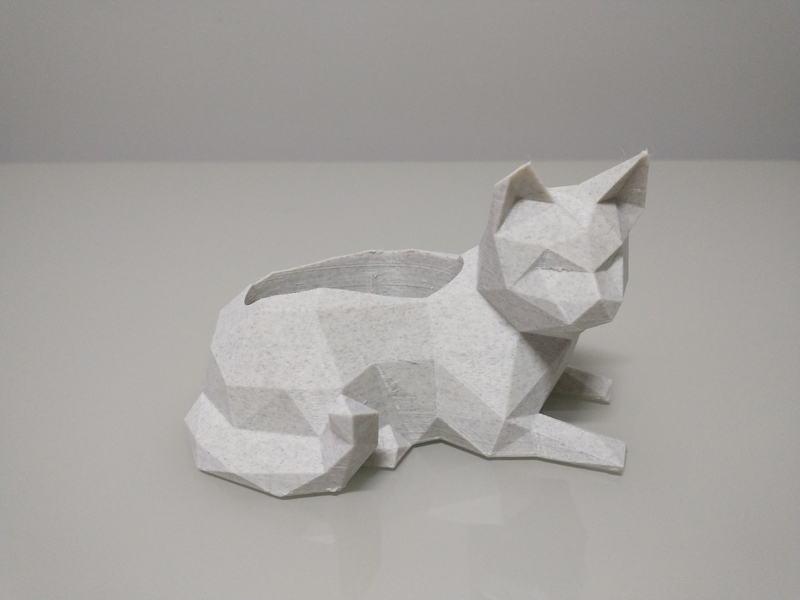 Low Poly Cat vase/planter - Pinshape