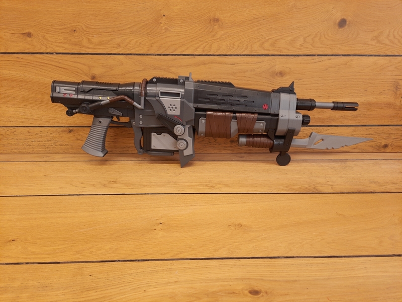 Retro Lancer - Gears of War - Printable 3d model - STL files - Pinshape