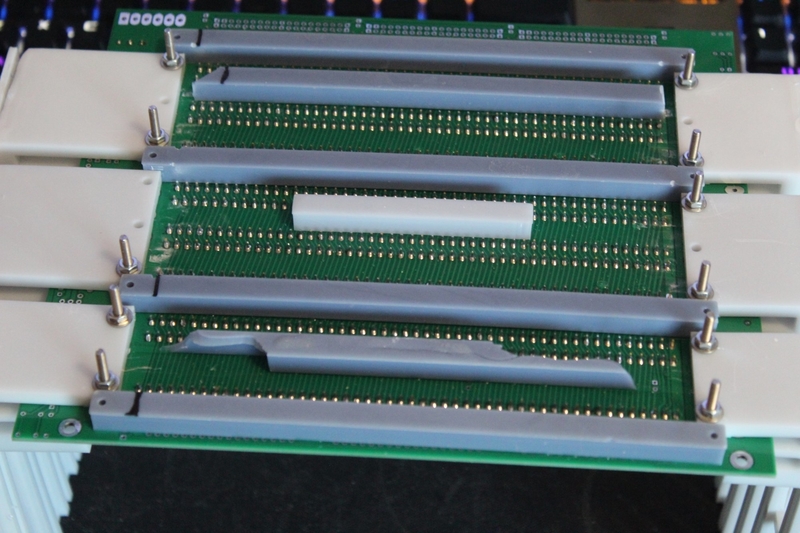 9-Slot Card Guide for Bottom & Mid Flange Edge Connectors - Pinshape