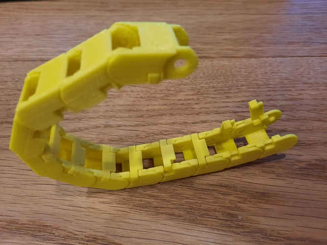 3D Printed Flexible cable channel of open type, cable chain, 20x12 mm ...