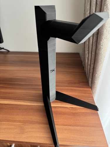 3D Printed Headset holder/ headphone stand by budahazi_design | Pinshape