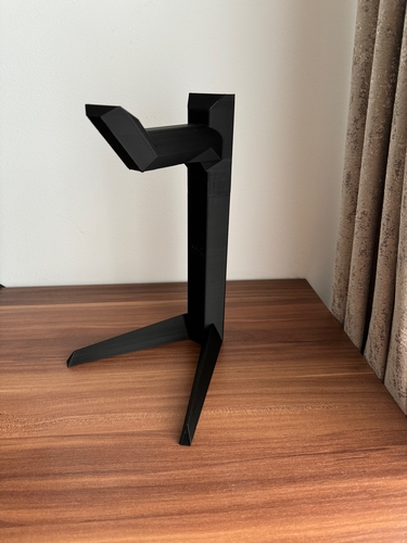 3D Printed Headset holder/ headphone stand by budahazi_design | Pinshape