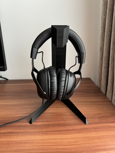 3D Printed Headset holder/ headphone stand by budahazi_design | Pinshape
