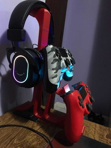 3D Printed CONTROLLER & HEADPHONES STAND by Printec 3D | Pinshape