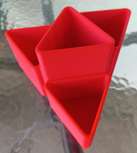 3D Printed Desk organizer made of triangular prisms by dcvetkovic ...