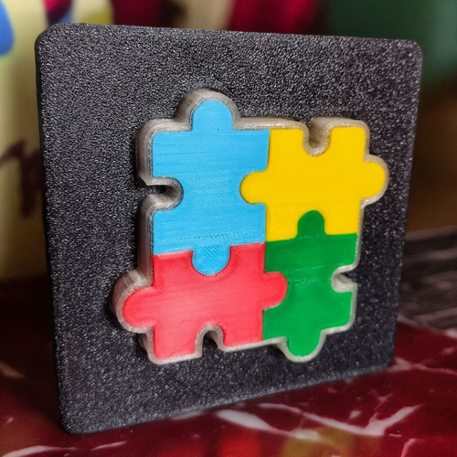 3D Printed Autism-Themed Puzzle Piece Lamp by Andre Cardoso (andrebian ...