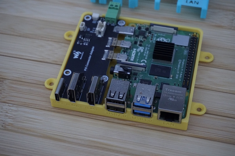 RaspberryPi 4 & Waveshare connector adapter housing - Pinshape