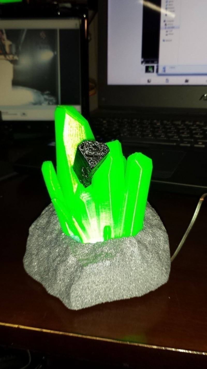 superman key in kryptonite - Pinshape