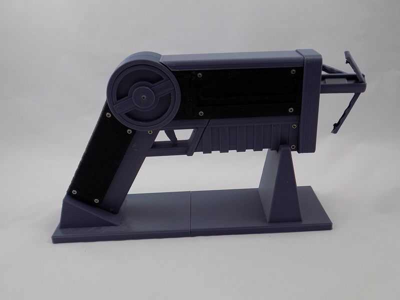 Batman Grapple Gun (functional toy gun) - Pinshape
