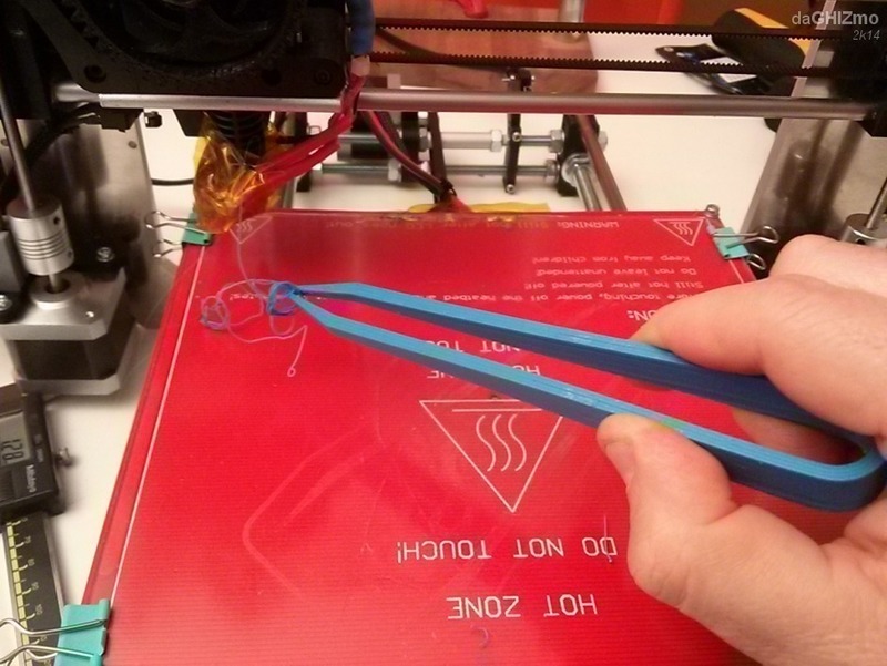 Scrap filament tweezers - Pinshape