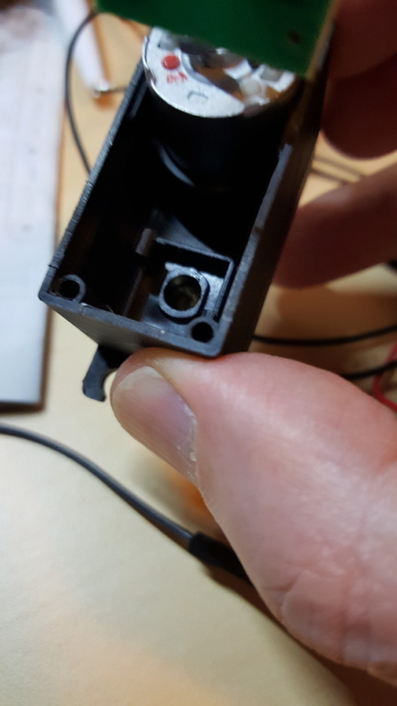 Magnetic encoder for continuous rotation servo - Pinshape